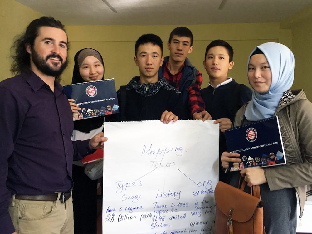 Record number of ACU students qualify as Fulbright semifinalists ...