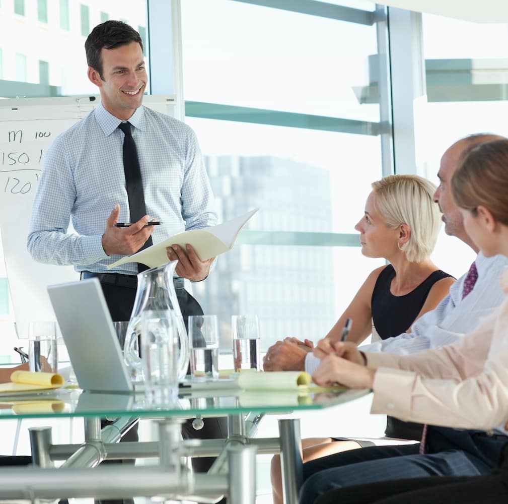 5 Career Routes You Can Take With A Business Management Degree | ACU Online